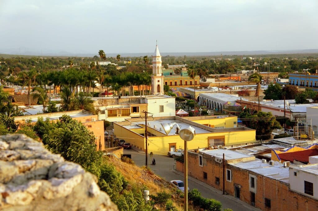Lada 698 de Choix y El Fuerte, Sinaloa